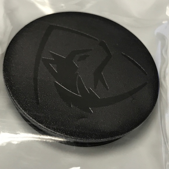 Accessories | Alphalete Pop Socket | Poshmark